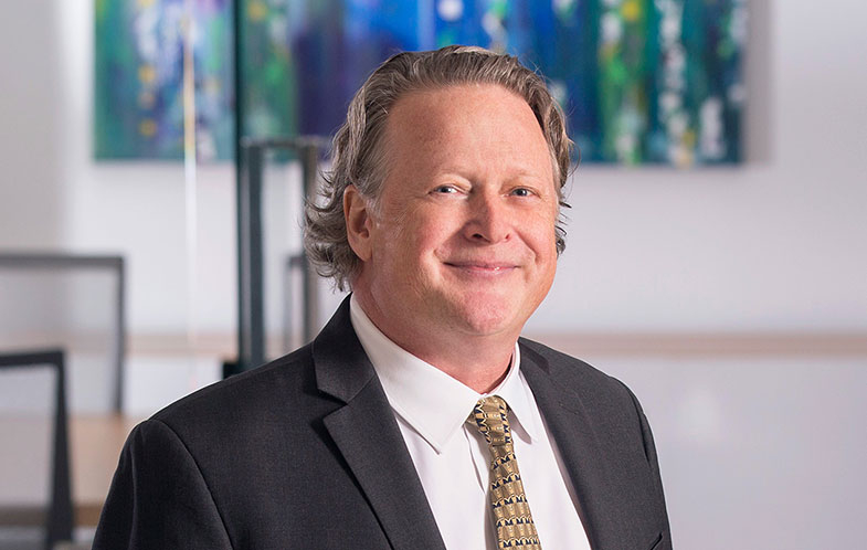 Biography | Kurt J.H. Mueller