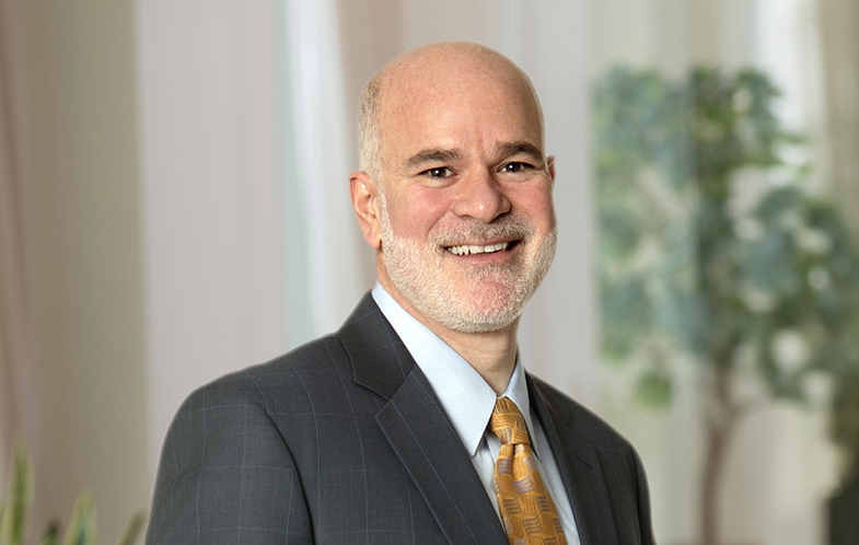 Biography | Robert E. Chudakoff